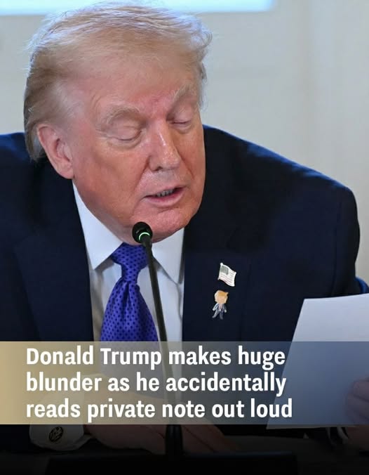Donald Trump Accidentally Reads a Note—Here’s How He Responded - NEWS ...